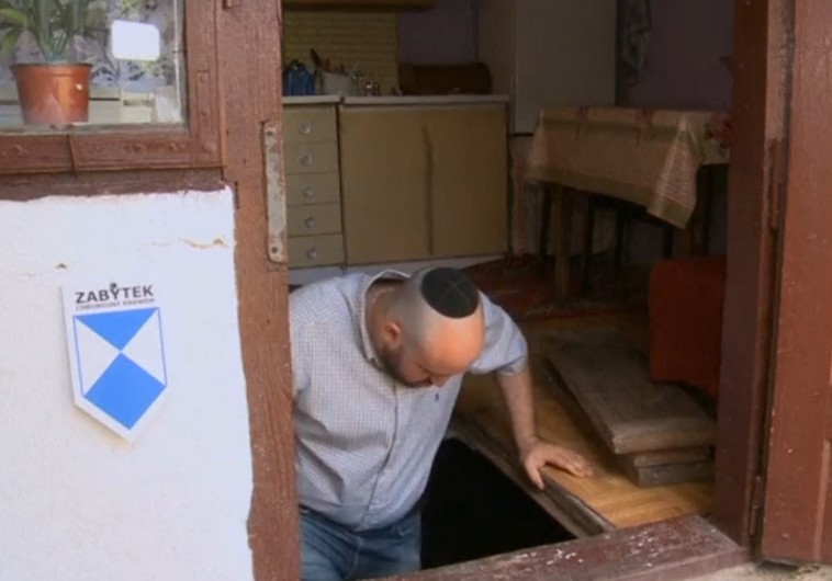 WATCH: Family reveals WWII Jewish hideout and its grim history - The ...