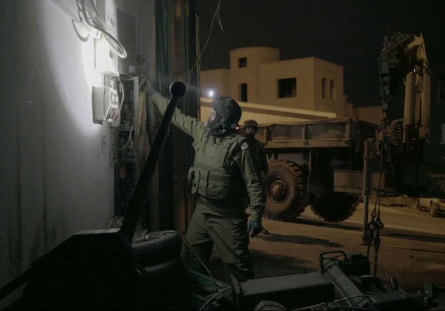 IDF raids weapons factory in West Bank, discovers monument ...