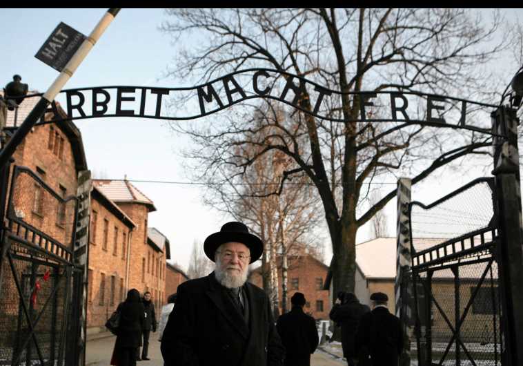 Chief Rabbi Lau: ‘Even if you want, you won’t forget’ the Holocaust ...